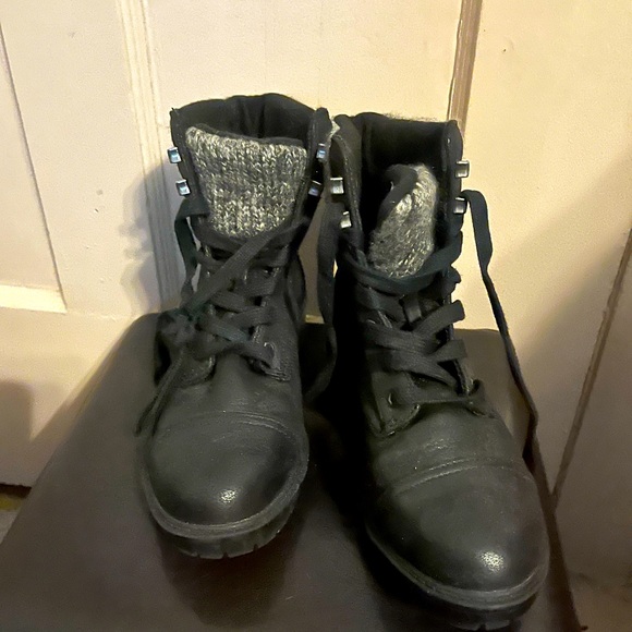 Universal Thread | Shoes | Universal Thread Boots | Poshmark